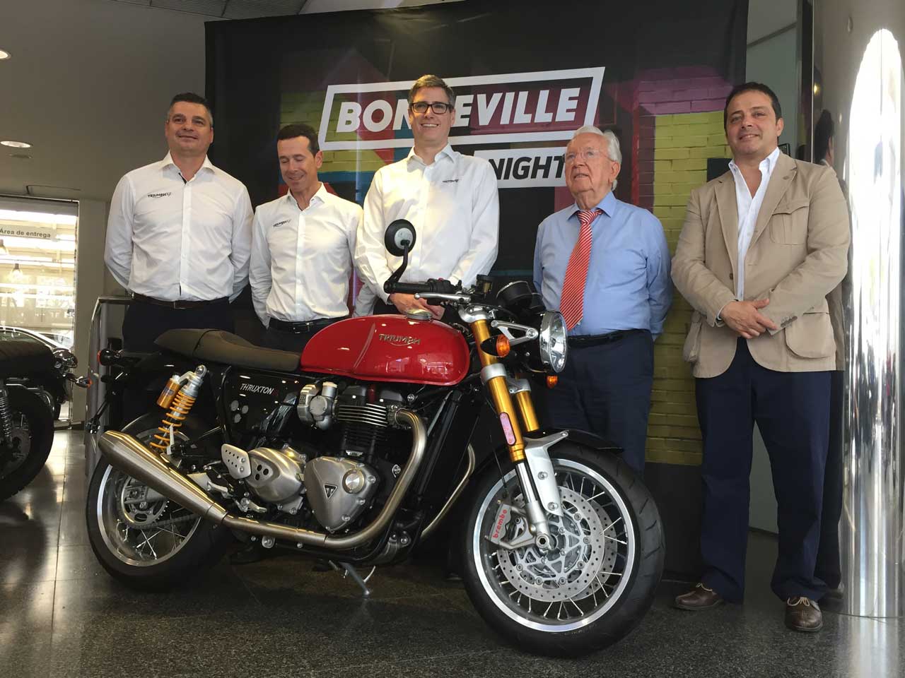 Visita-de-Nick-Bloor-Ceo-de-Triumph-Motorcycles – Grupo Prim – La mejor ...